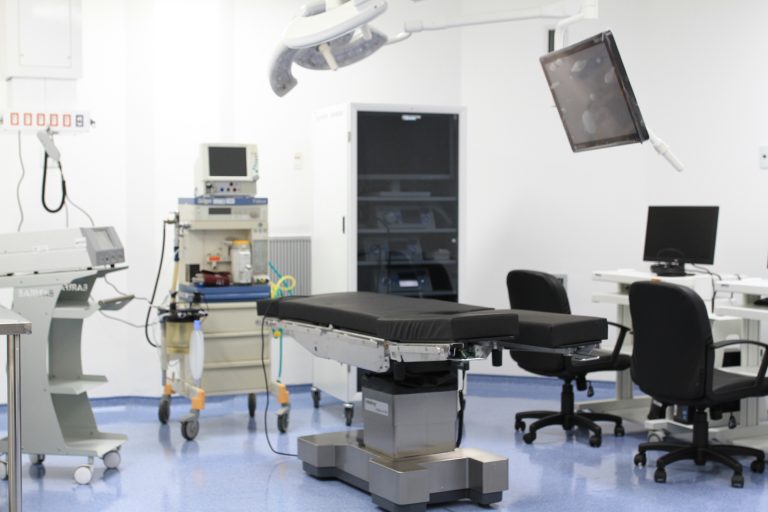 Hospital Municipal Dr. Ernesto Che Guevara começa a realizar cirurgias ...