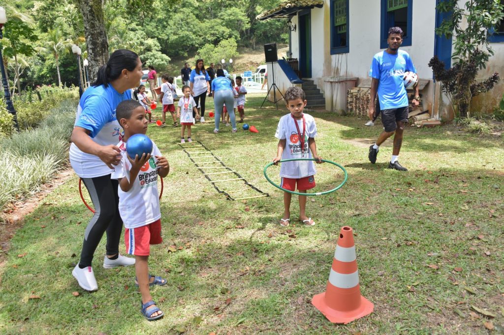 Prefeitura inicia atividades da colônia Brincando e Educando nas férias em Maricá - Prefeitura ...