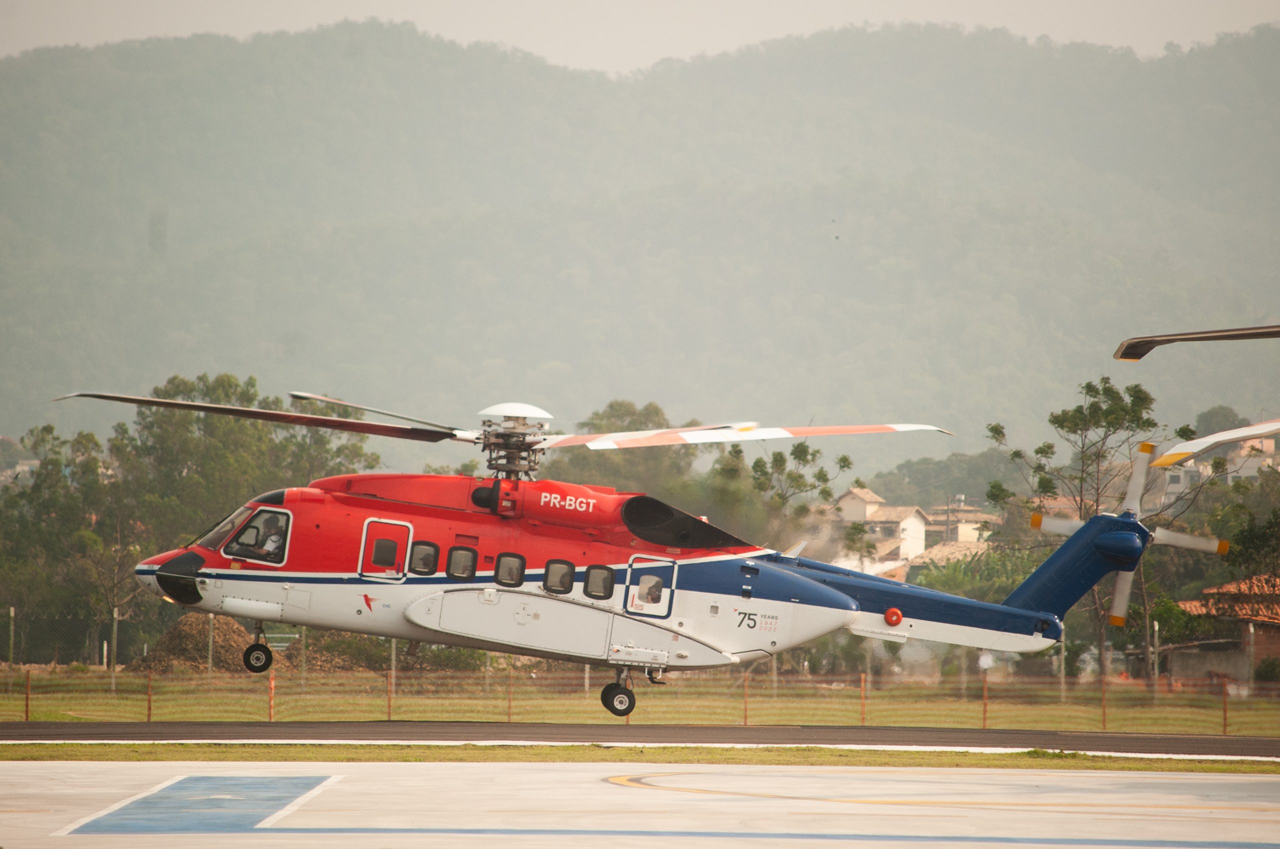 Gigante global do offshore, CHC começa a operar no Aeroporto de Maricá ...